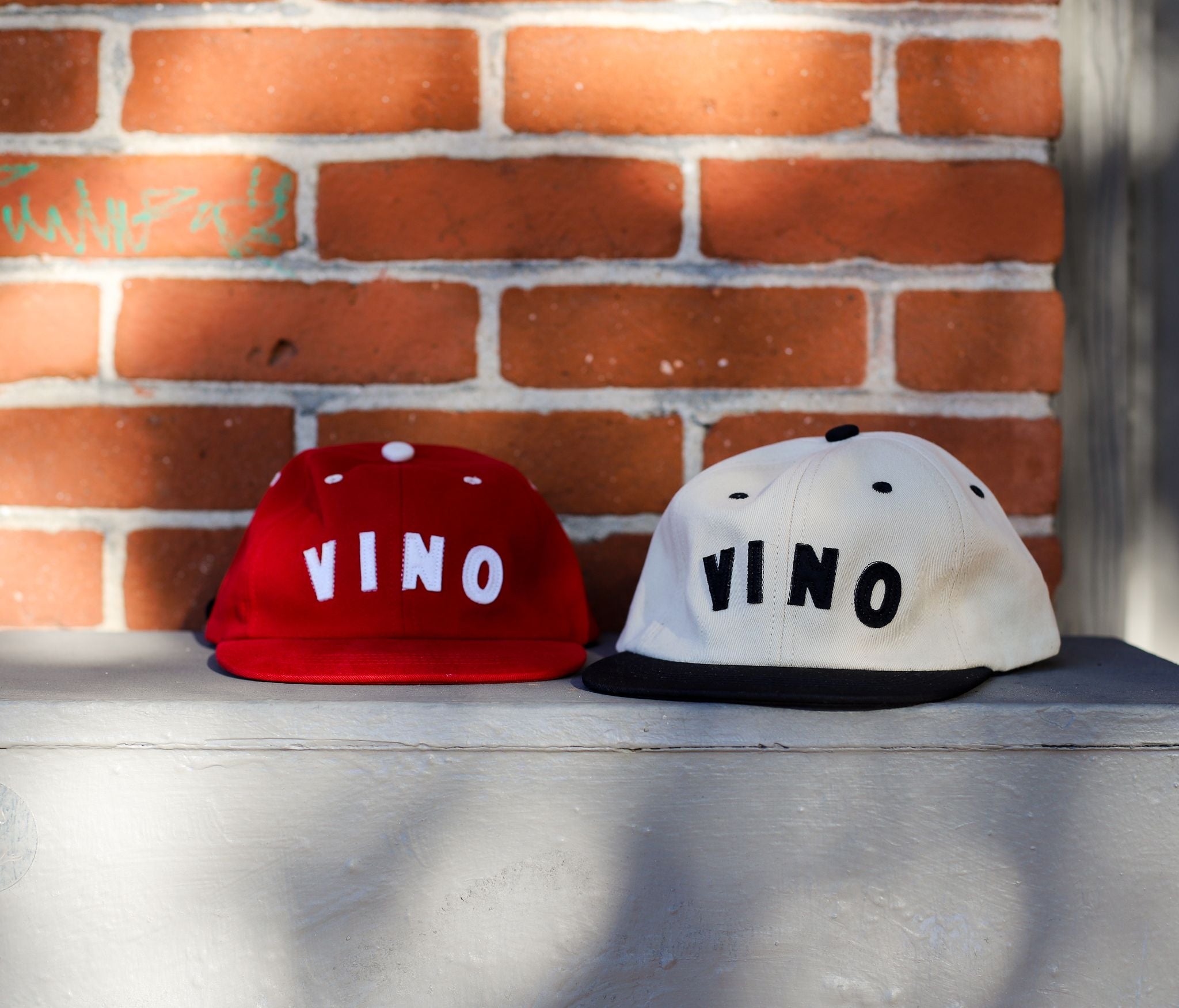 VINO Hats – Vino Carta
